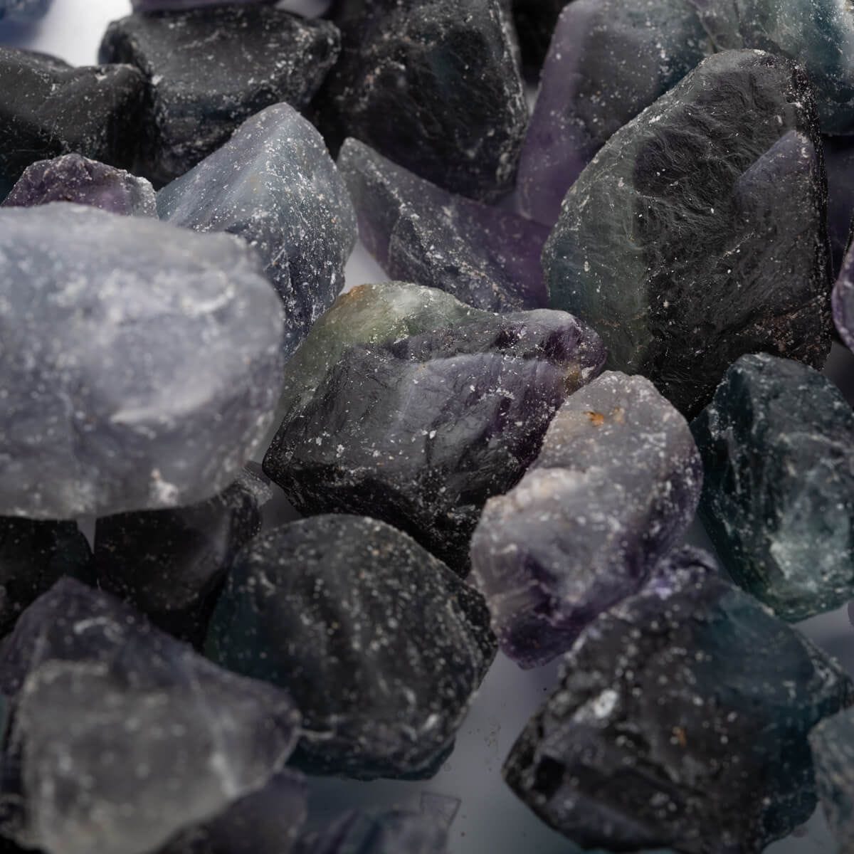 FLUORITE TUMBLE ROUGH