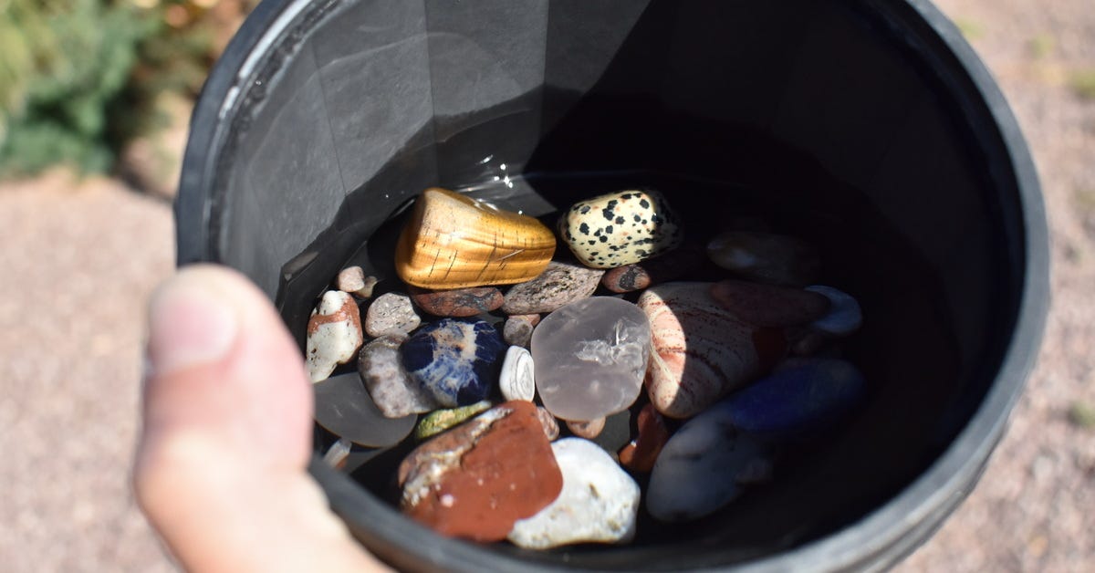 How To Clean Rocks In Between Polishing Stages - Blog